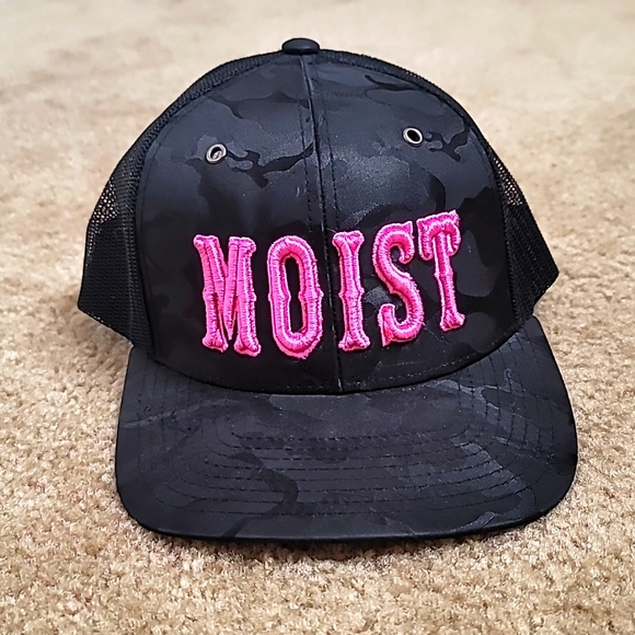 Accessories | New Unisex 815 Kamel Pink Bubble Letters Moist Camo Funny ...